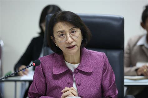 ក្រសួង កិច្ច ការ នារី អំពាវនាវ ឱ្យក្រសួងស្ថាប័ន និងអាជ្ញាធរ រៀបចំ ទិវា អន្តរជាតិនារី