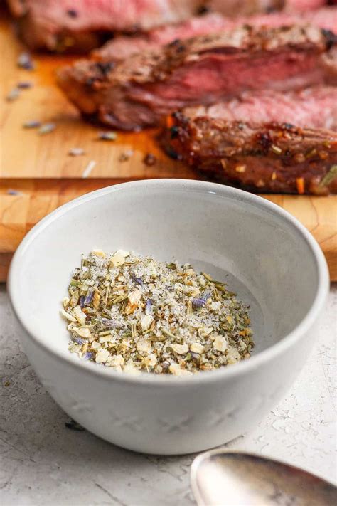 Our Favorite Steak Seasoning Recipe A Farmgirls Dabbles