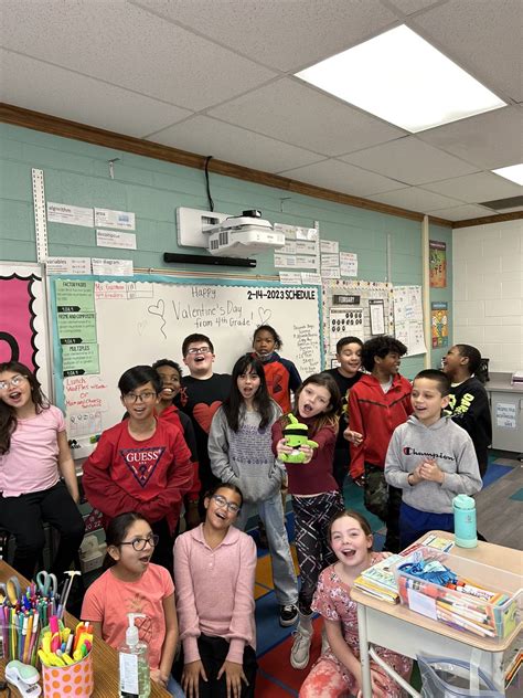 Classdojo On Twitter Rt Msdguzman Happy Valentines Day 💌 From 4th Grade And Mojo Classdojo