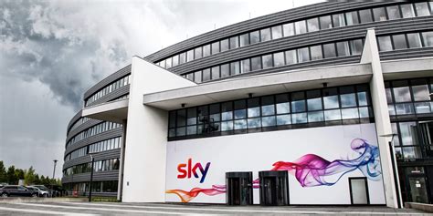 Sky Deutschland und könnte den Pay TV Anbieter schlucken K Filme