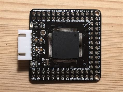 Mínimo desnudo DIY de la Arduino Mega 2560 Paso 4 Componentes de la