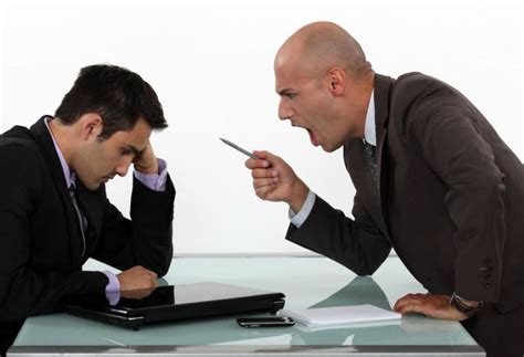 Заставили написать заявление об увольнении Что делать