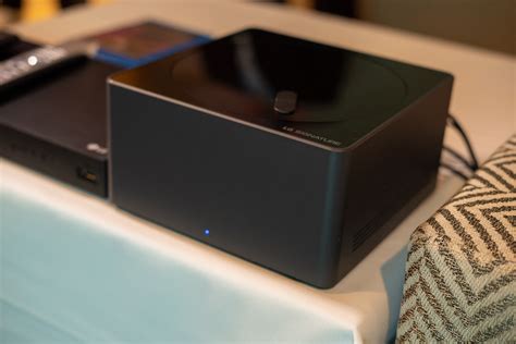 Slideshow Lg Oled Signature M Ces First Look