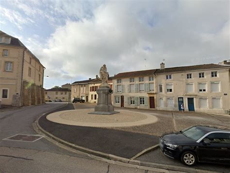 Le Nom Dun Nouveau Soldat Va être Gravé Sur Le Monument Aux Morts De Stenay