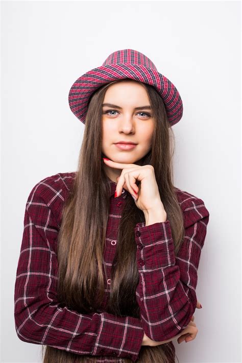 Фотографии на тему Аватарка Девушка — скачивайте бесплатные