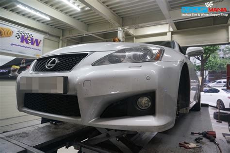 양천구 목동 수입차 브레이크교체 전문점 토요타 렉서스 Is250 차량 브렘보 디스크 Ate 브레이크패드 전륜 교체 작업 인치업매니아 목동점 네이버 블로그