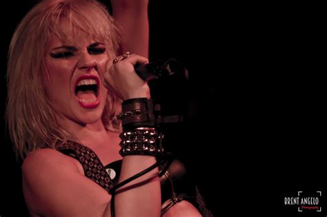 Barb Wire Dolls At The Raven On Photos