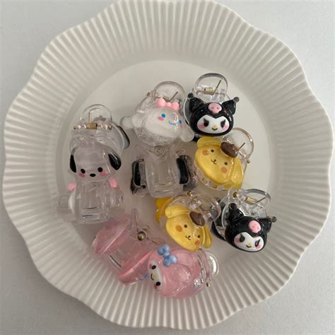 당일출고11 산리오 쿠로미 마이멜로디 시나모롤 폼폼푸린 포차코 방울핀 머리핀 헤어핀 집게핀 미니 귀여운 정품 에이블리