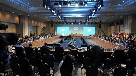 Совет министров иностранных дел ОИС решительно осудил нападение США на Иран