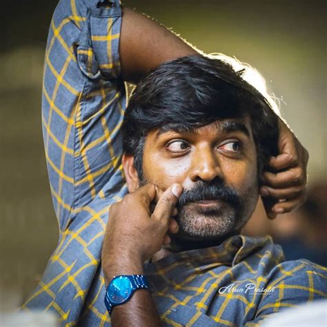 విజయ్‌ సేతుపతి నటిస్తున్న 50వ సినిమా మహారాజా అనురాగ్‌ కశ్యప్‌ మమతా మోహన్‌దాస్‌ నట్టి నటరాజ్