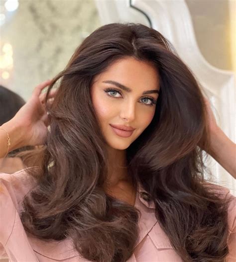 مه لقا جابری هر روز عریان تر از دیروز عکس