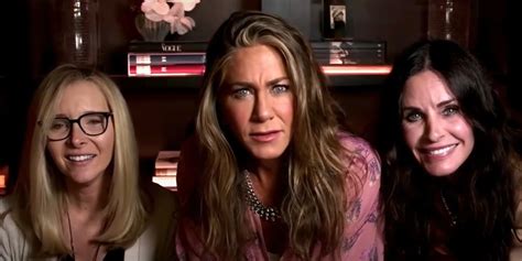 Jennifer Aniston Courteney Cox And Lisa Kudrow Reunite In Person