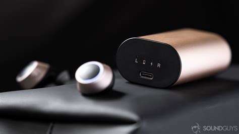 Creative Outlier Gold review - SoundGuys