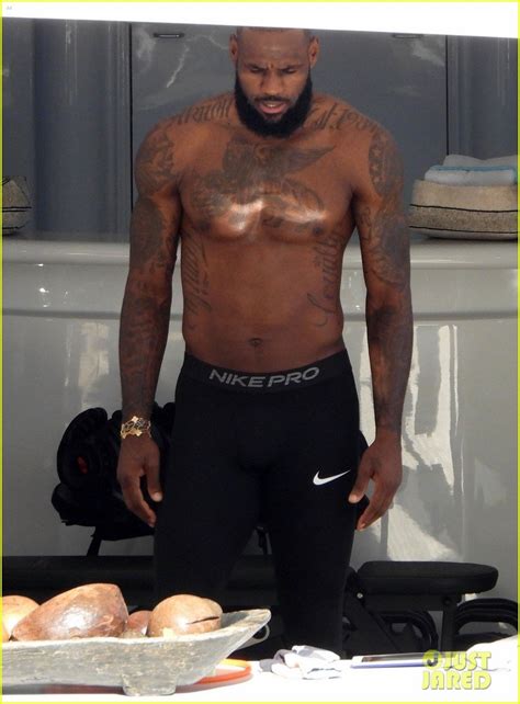 Lebron James Does A Shirtless Workout While Vacationing In Italy Photo 4821060 Lebron James
