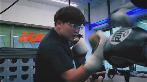 인천논현동복싱 잽주다복싱클럽 인천복싱 복싱 Boxing 쉐도우복싱과 미트 트레이닝을통해 끈킴없이 연타공격 및 반격