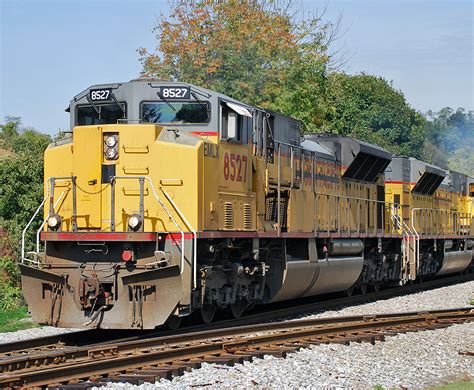 Electro Motive Leasing Emd Sd90mac H2 8527 A Photo On Flickriver