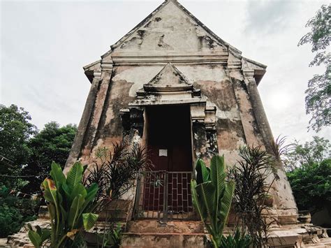 วัดเพลง วัดร้างสมัยอยุธยา โบราณสถาน ย่าน บางกรวย จังหวัดนนทบุรี