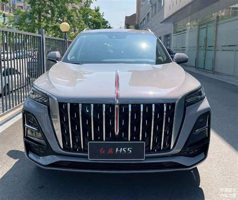 首批红旗hs5进店实拍，立体感十足，真霸气车家号发现车生活汽车之家