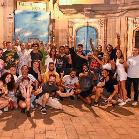 Original Hamburg Pub Crawl Sex And Crime St Pauli Tour Getyourguide