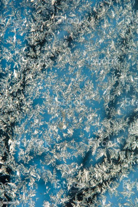 텍스처 패턴입니다 겨울 사진입니다 프 로스트 유리에 그림입니다 유리에 얼음된 물입니다 환상적인 그림 오른쪽 화면 보호기에 대 한 적절 한 디자인 그것을 사용할 것입니다 0