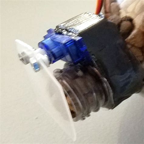 Cheap Cat Feeder Enhances Sleep Hackaday