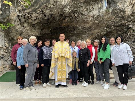 Катедральний Собор Успіння Пресвятої Богородиці Чернівці Added A New