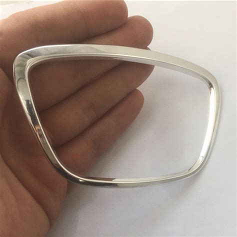 Badu Bg Автомобилен пръстен от алуминиева сплав на волана Декорация на капака на рамката