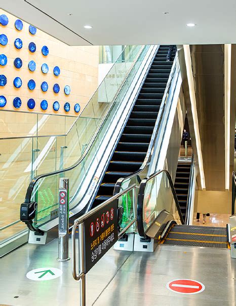 Elevators With Robots Yongin Severance Hospital Hyundai Elevator