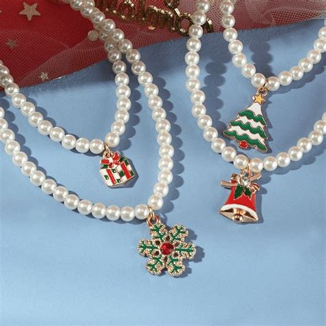 Christmas Theme Faux Pearl Necklace With Christmas Tree Snowflake T