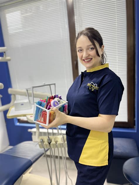 მანჩო რობაქიძე ორთოდონტი მიღებაზე ჩაწერა