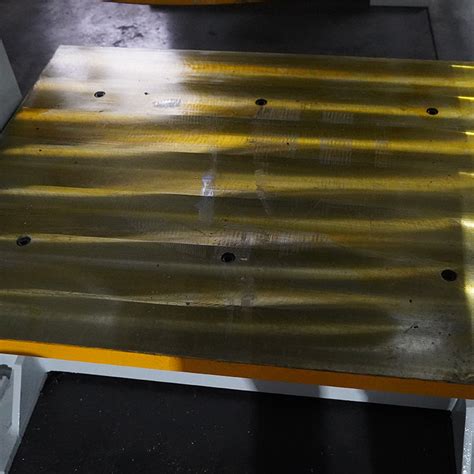 120 Ton Hydraulic Forklift Solid Tire Press Machine With Lift Arm