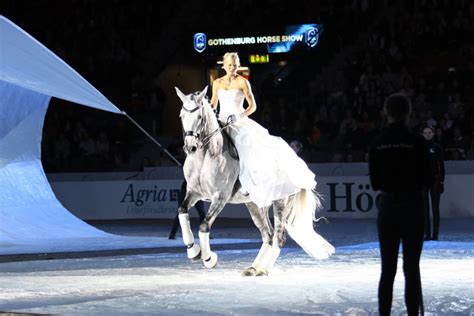 Anna Blomgren Förtrollade Scandinavium Ridsport