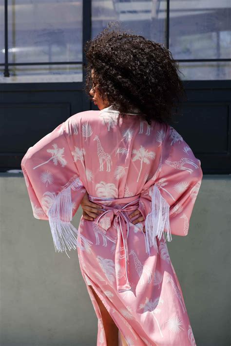 Ninea • ნინეა გრძელი კიმანო ფოჩებით Giraffe