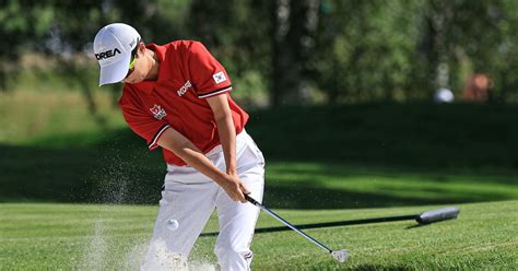 페어웨이 벙커에서 클럽을 모래에 대고 스윙해도 되나요 최진하의 골프규칙 Qanda