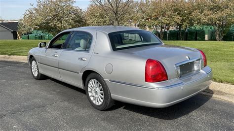 2003 Lincoln Town Car At Indy 2023 As J19 Mecum Auctions