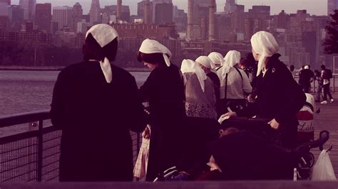 Best Documentaries About Cults On Netflix Netflix Tudum