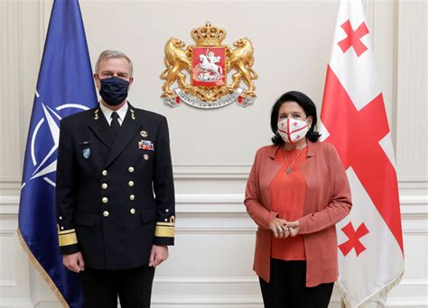 საქართველოს პრეზიდენტი ნატო ს სამხედრო კომიტეტის თავმჯდომარეს ადმირალ