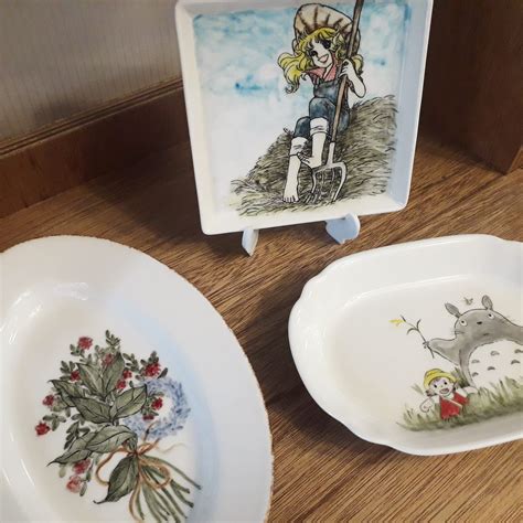 꿈틀책방 우리 봄날같은 예쁜 그릇을 만들어 봐요~ 도자기에 직접 그림을 그리고