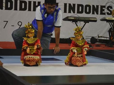 Robot Karya Mahasiswa Its Raih 2 Penghargaan Di Kri 2017 Okezone Edukasi