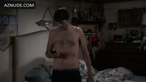 ASHTON KUTCHER Nude AZNude Men