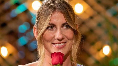 Bachelorette Mette Vil Gerne Være Mere Foran Kameraet Venter Vild Med