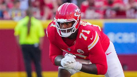 Mystery Deepens Chiefs Keep Quiet On Simmons Mysterious Absence