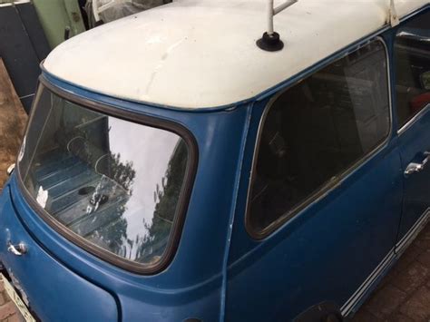 Classic Mini Project Car With 1275 Engine Disc Brakes Spanish Gauges