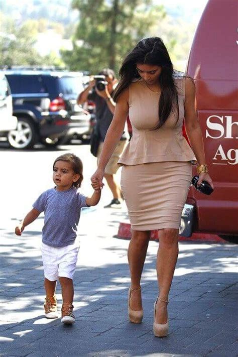 Платье с баской выкройка | Kardashian kids, Style, Fashion