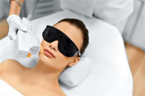 Clinical Services — Aesthetic Dermatology