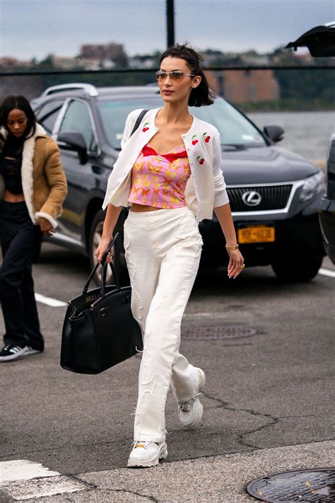 Bella Hadid Daily On Twitter 10 11 19 Bella Hadid In New York