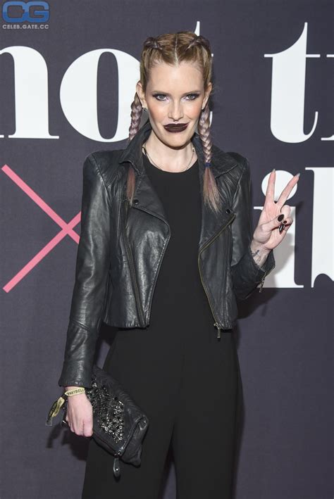 Mirja Du Mont Nude Pictures Onlyfans Leaks Playboy Photos Sex Scene Uncensored