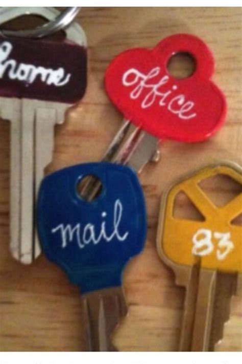 Easy And Cute Way To Mark Your Keys ギャザ 鍵 お気に入り