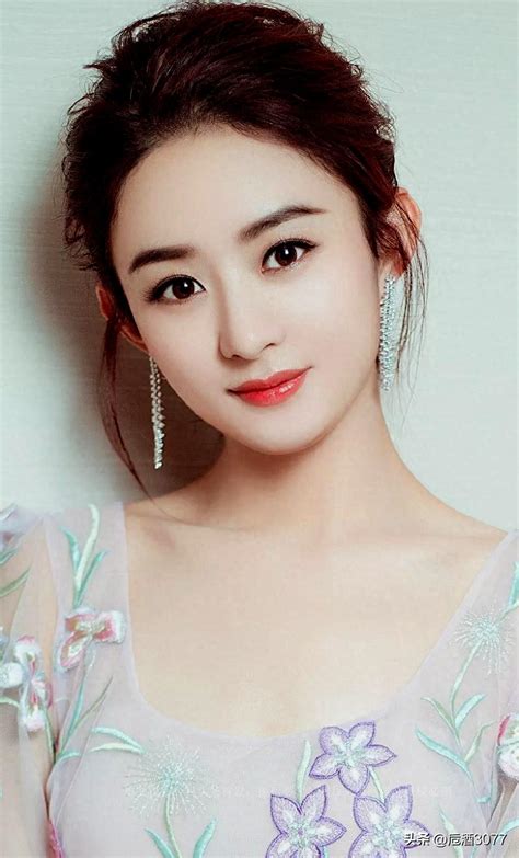 Zhao Liying and Feng Shaofeng are in the same frame again. Sister Zhao is beautiful alone, but ...