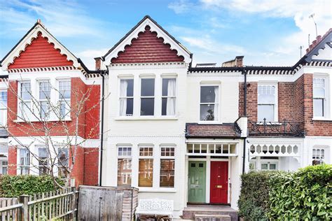 What Is The Difference Between Maisonette And A Flat At Samantha